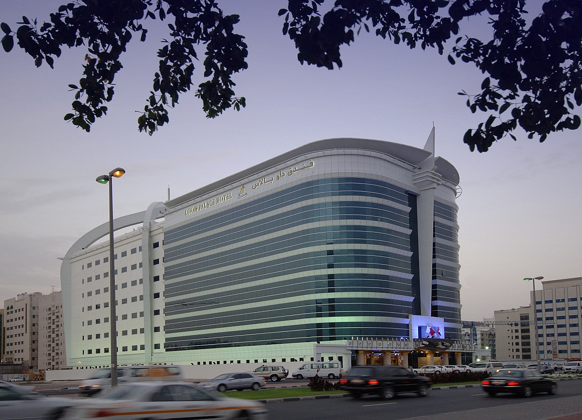 Grand Excelsior Hotel Bur Dubai Arabsk Emir ty CK FISCHER grand-excelsior-hotel-bur-dubai-arabsk-emir-ty-ck-fischer