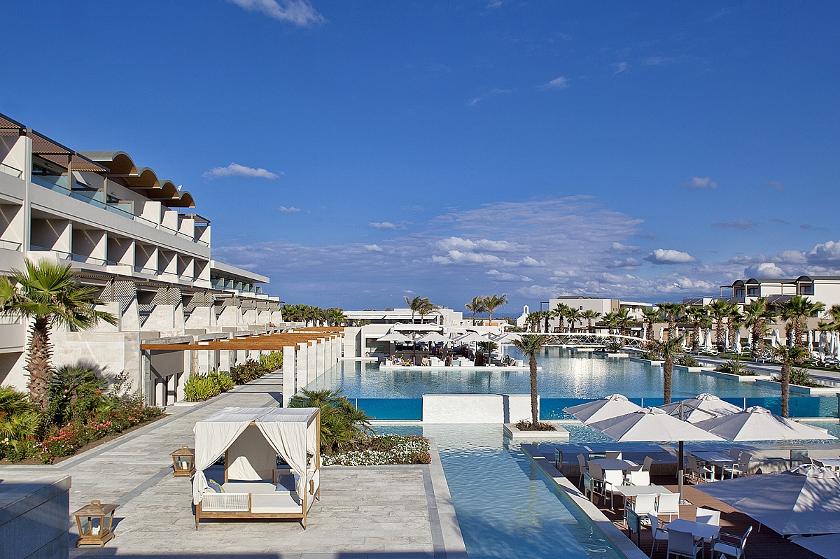 Avra Imperial | EXIM TOURS