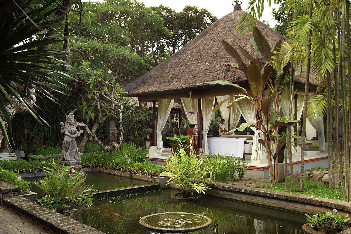 Griya Santrian Resort & Villas | EXIM TOURS